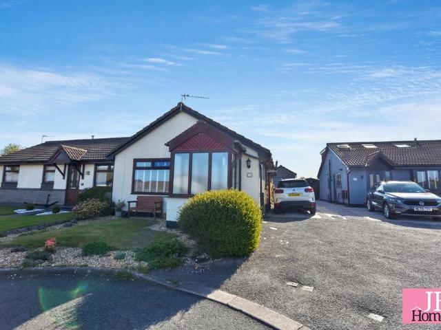 2 bedroom semi detached bungalow for sale