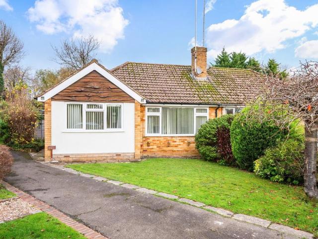 2 bedroom semi detached bungalow for sale