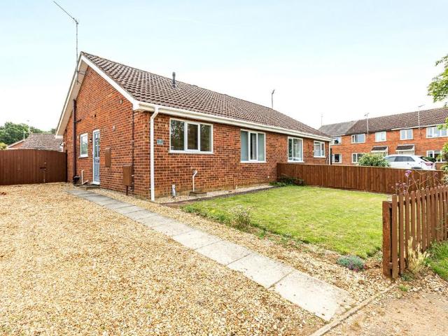 2 bedroom semi detached bungalow for sale