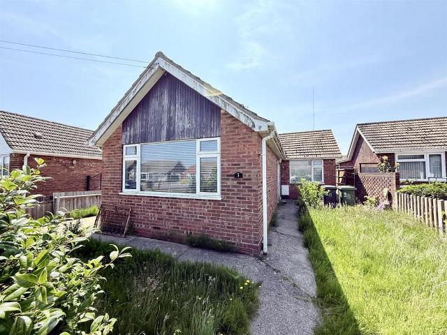 2 bedroom semi detached bungalow for sale