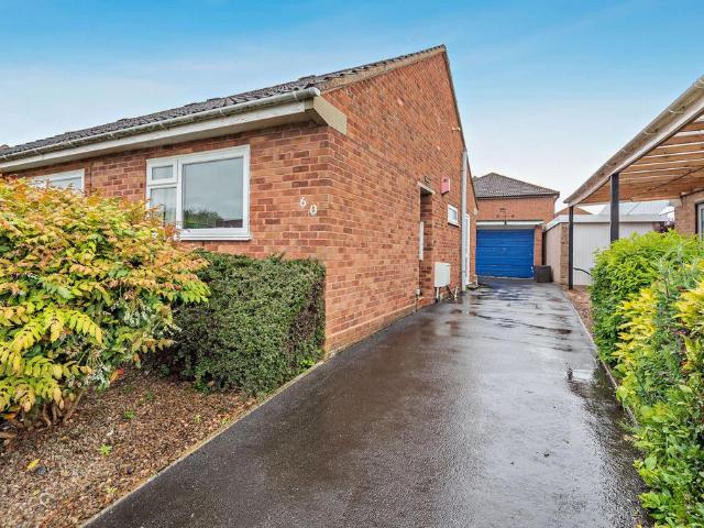 2 bedroom semi detached bungalow for sale