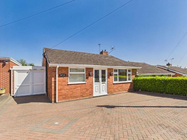 2 bedroom semi detached bungalow for sale