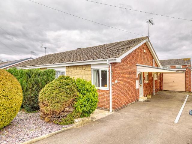 2 bedroom semi detached bungalow for sale