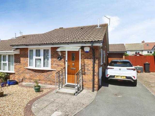 2 bedroom semi detached bungalow for sale