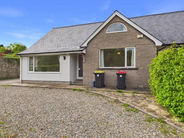 2 bedroom semi detached bungalow for sale