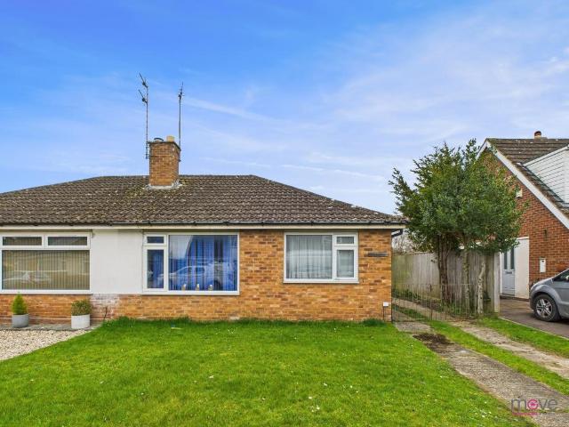 2 bedroom semi detached bungalow for sale
