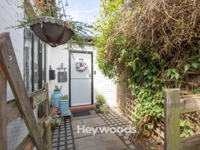 2 bedroom semi detached bungalow for sale