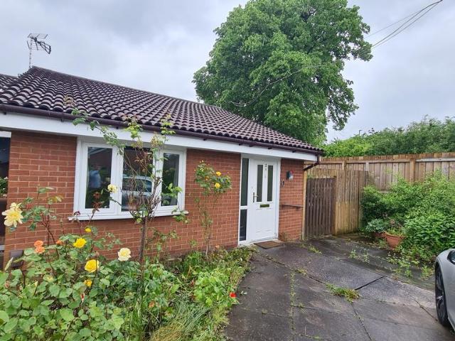 2 bedroom semi detached bungalow for sale