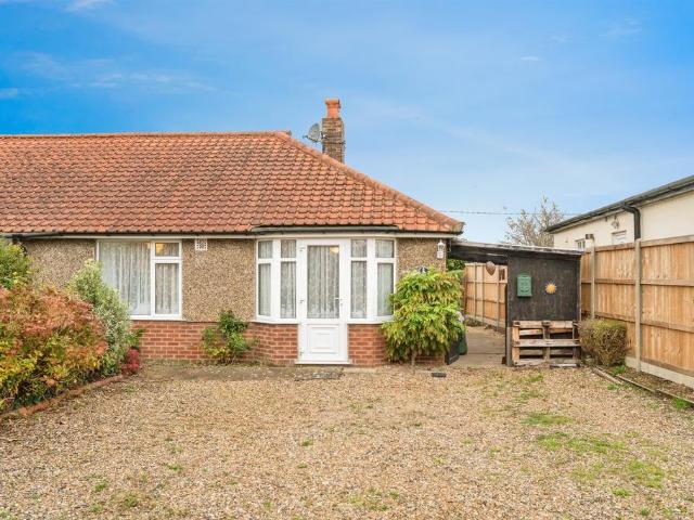 2 bedroom semi detached bungalow for sale