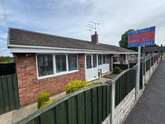2 bedroom semi detached bungalow for sale