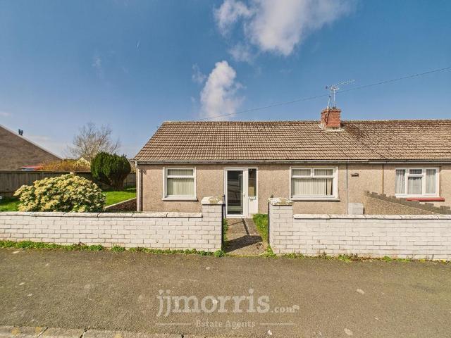 2 bedroom semi detached bungalow for sale