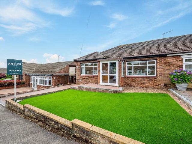 2 bedroom semi detached bungalow for sale