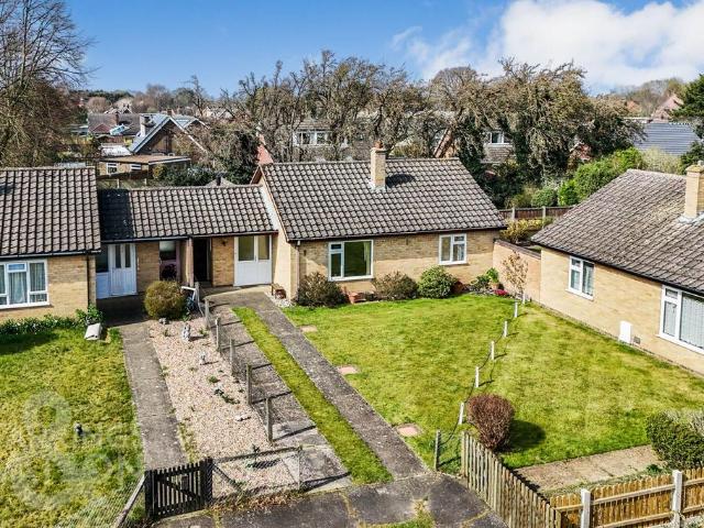2 bedroom semi detached bungalow for sale
