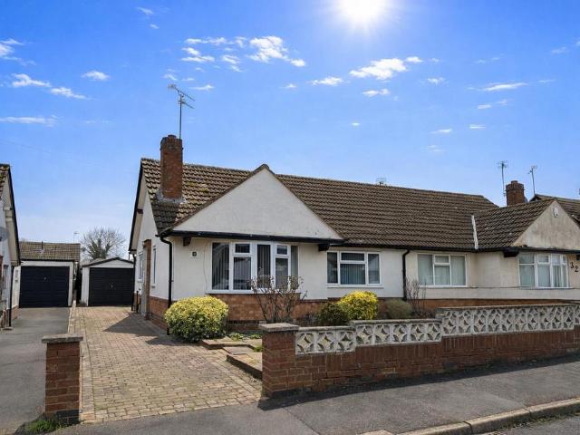 2 bedroom semi detached bungalow for sale