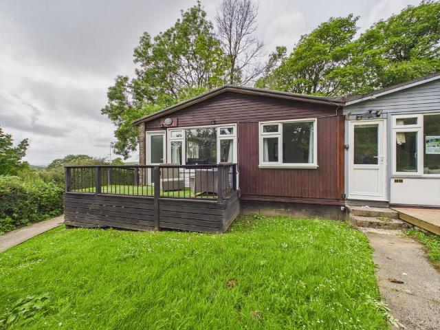 2 bedroom semi detached bungalow for sale