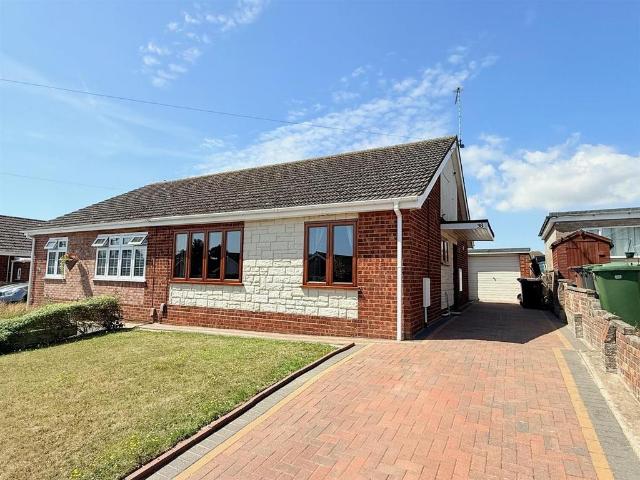 2 bedroom semi detached bungalow for sale