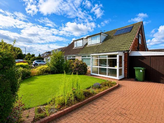 2 bedroom semi detached bungalow for sale