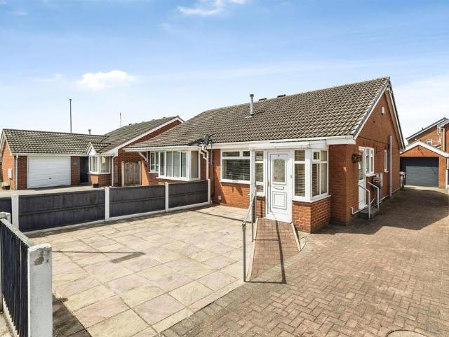 2 bedroom semi detached bungalow for sale