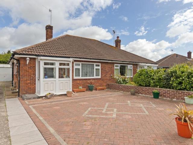 2 bedroom semi detached bungalow for sale
