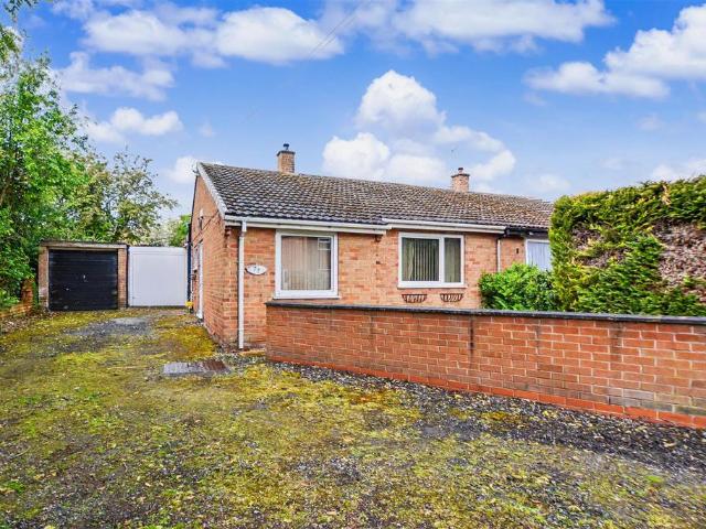 2 bedroom semi detached bungalow for sale