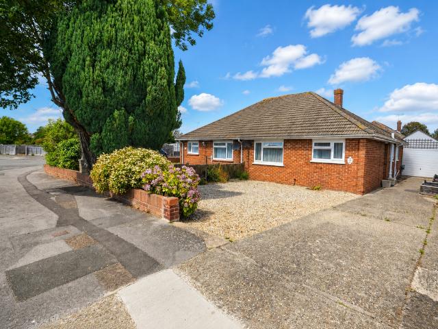 2 bedroom semi detached bungalow for sale