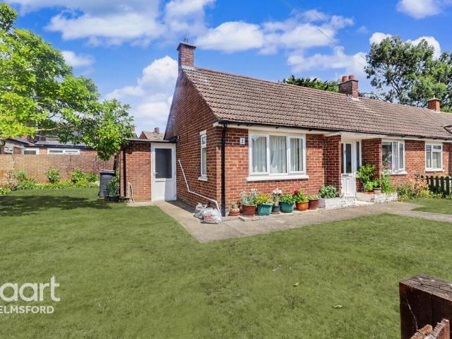2 bedroom semi detached bungalow for sale
