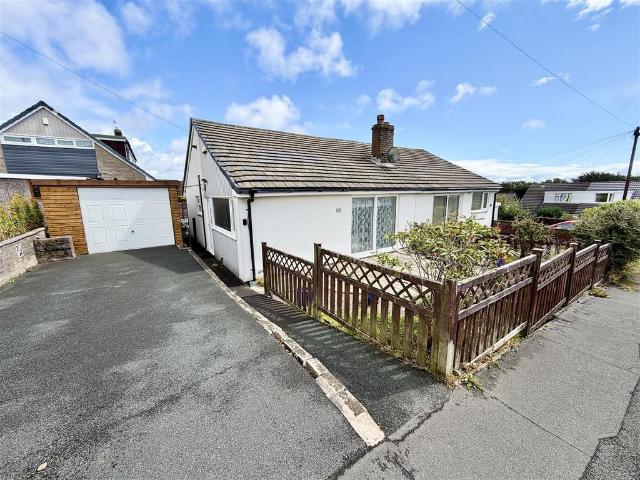 2 bedroom semi detached bungalow for sale