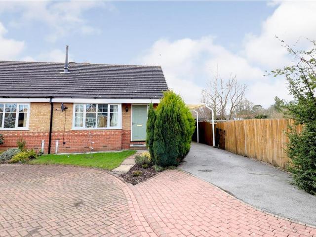 2 bedroom semi detached bungalow for sale