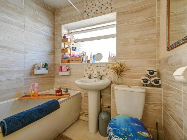2 bedroom semi detached bungalow for sale