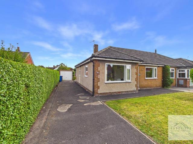 2 bedroom semi detached bungalow for sale