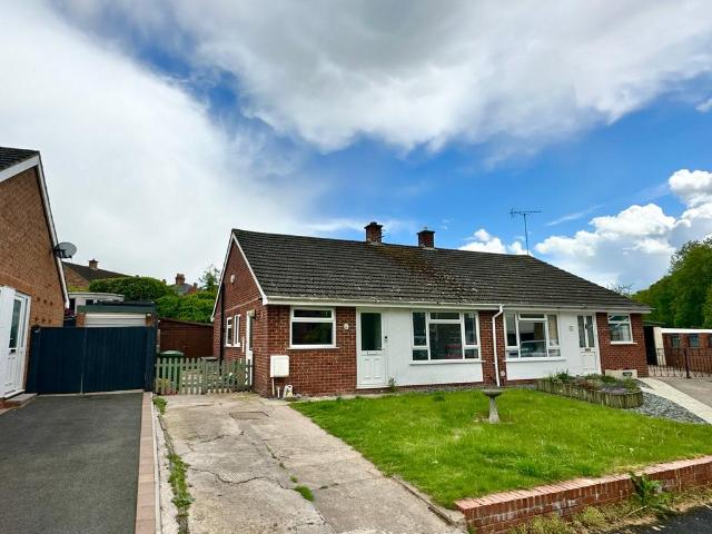 2 bedroom semi detached bungalow for sale