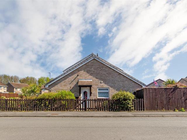 2 bedroom semi detached bungalow for sale