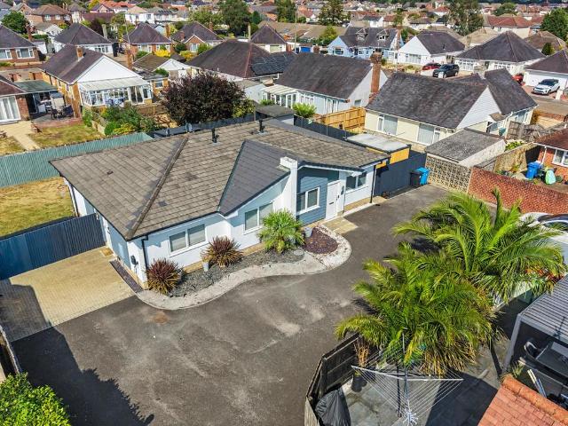 2 bedroom semi detached bungalow for sale