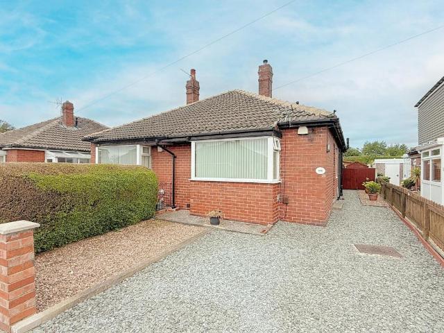 2 bedroom semi detached bungalow for sale