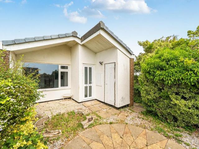 2 bedroom semi detached bungalow for sale