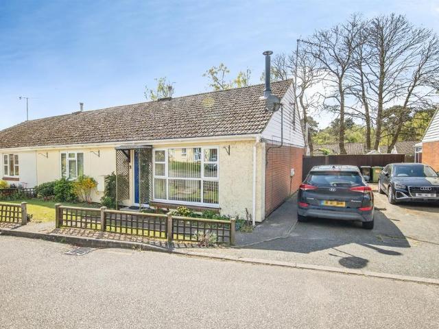 2 bedroom semi detached bungalow for sale