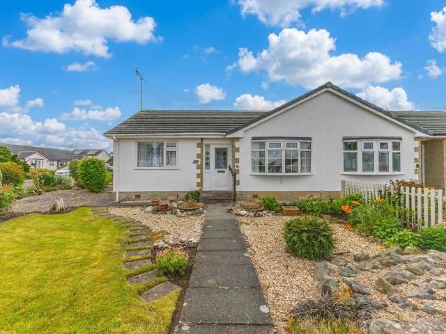 2 bedroom semi detached bungalow for sale