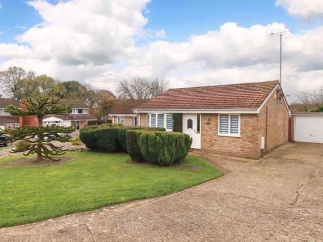2 bedroom semi detached bungalow for sale