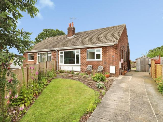 2 bedroom semi detached bungalow for sale
