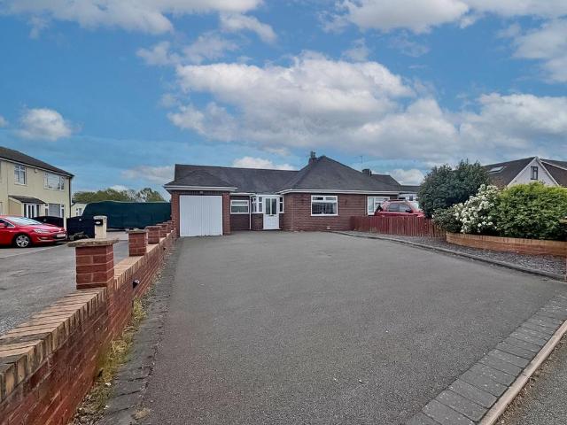 2 bedroom semi detached bungalow for sale