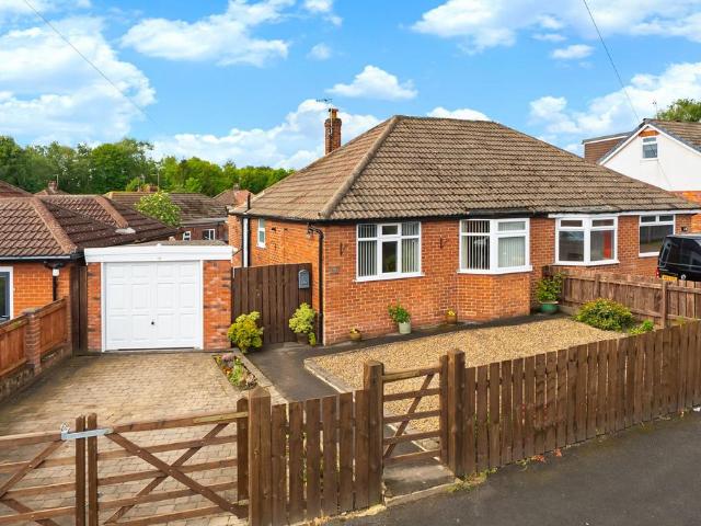 2 bedroom semi detached bungalow for sale