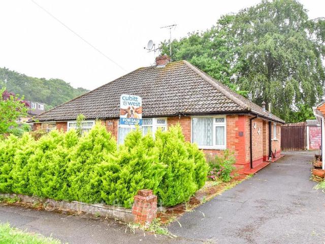 2 bedroom semi detached bungalow for sale