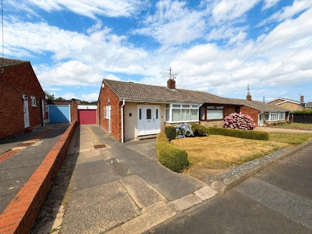 2 bedroom semi detached bungalow for sale