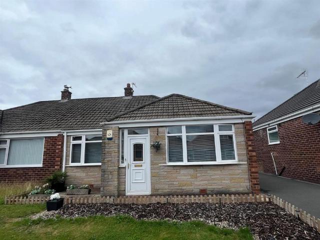 2 bedroom semi detached bungalow for sale