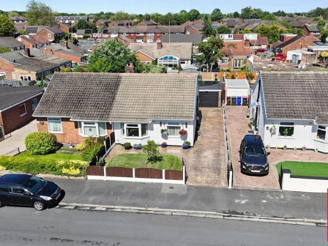 2 bedroom semi detached bungalow for sale