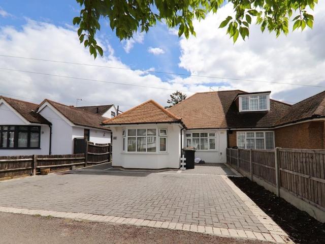 2 bedroom semi detached bungalow for sale