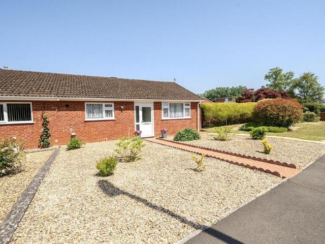 2 bedroom semi detached bungalow for sale