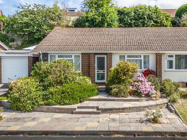 2 bedroom semi detached bungalow for sale