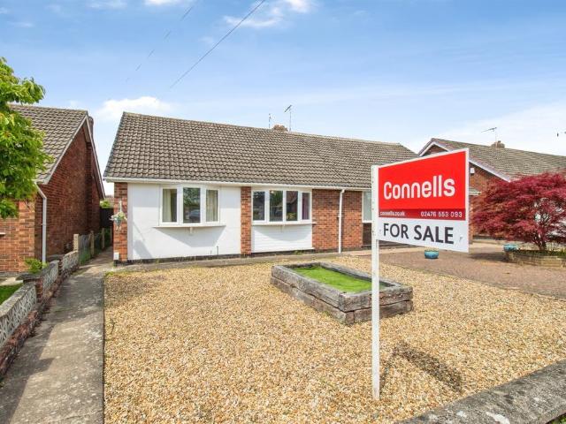 2 bedroom semi detached bungalow for sale