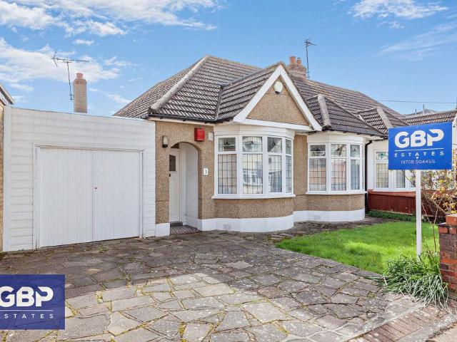 2 bedroom semi detached bungalow for sale